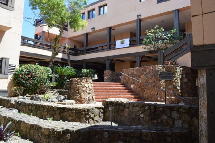 UVI Increases Number of Academic Schools, Adds Degrees | St. Thomas Source