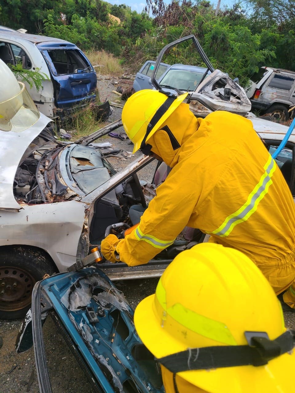 V.I. Fire Service Conducts Vehicle Extrication Training on St. Croix ...