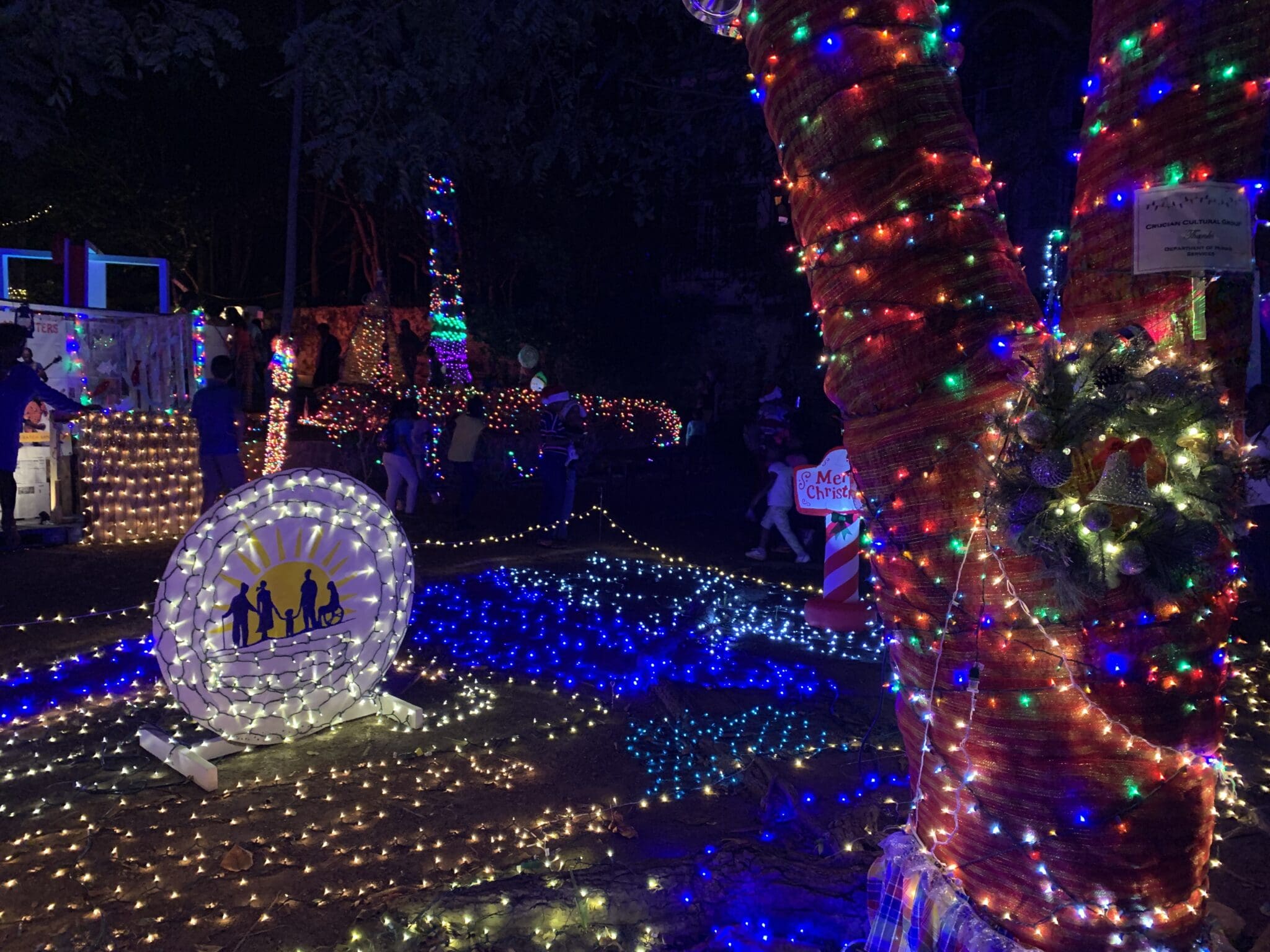 “Ah Glow in Deh Park: Deh Village of Lights” Illuminates Christiansted ...