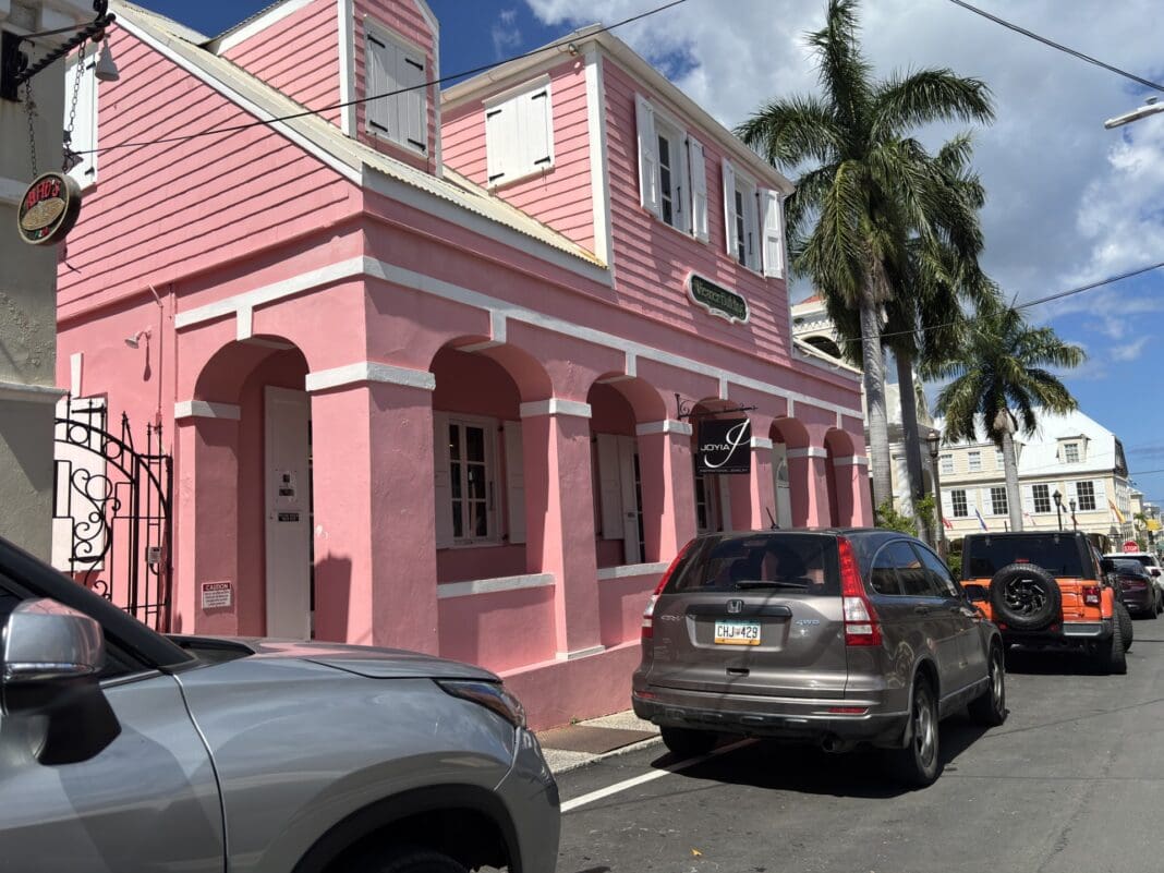 Joyia Jewelry Expands into New Larger Space | St. Thomas Source