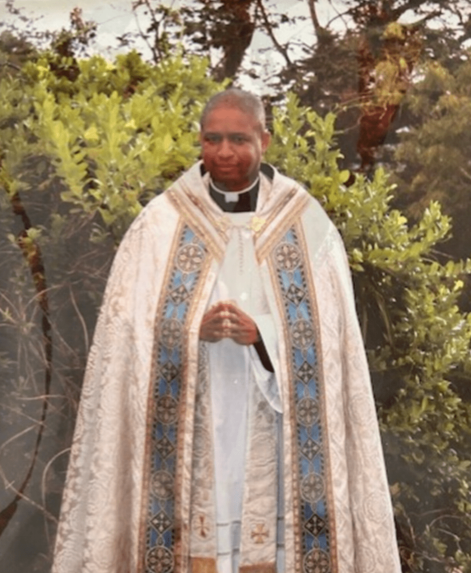 Father Reverend John Kennedy Dies at 56 | St. Thomas Source