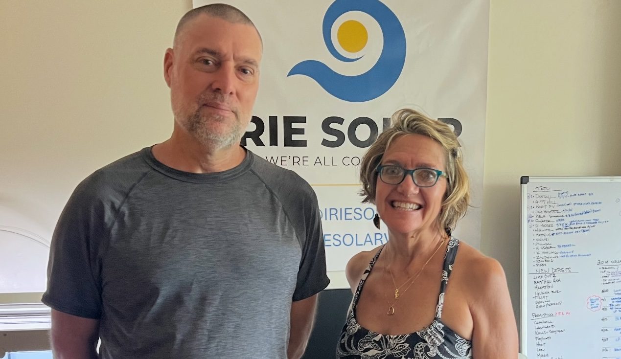 Rob Tutton and Trista Sigler. photo by Am H. Roberts | St. Thomas Source