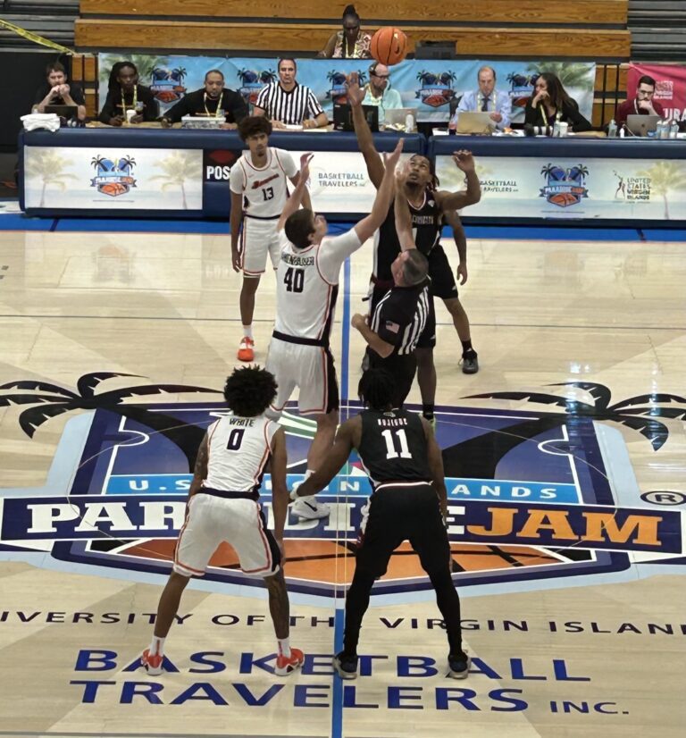 Yale Wins 2025 Paradise Jam Men’s Division | St. Thomas Source