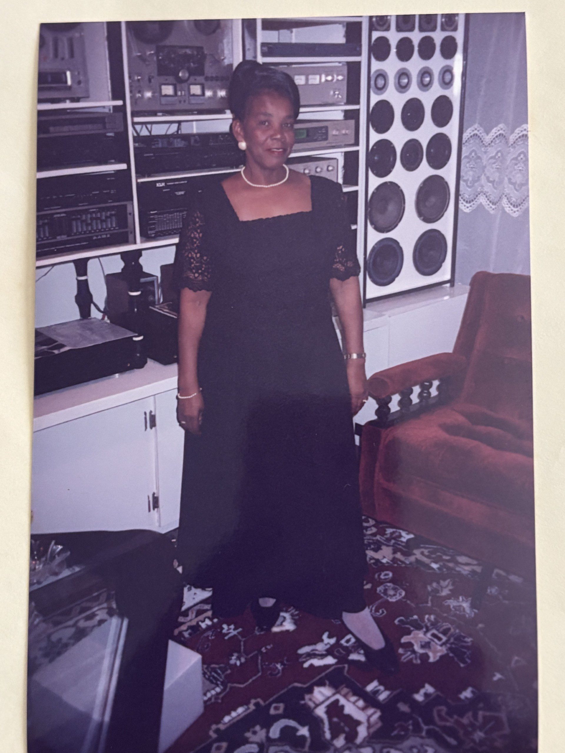 Edris V. Elliott Dies at 81 | St. Thomas Source